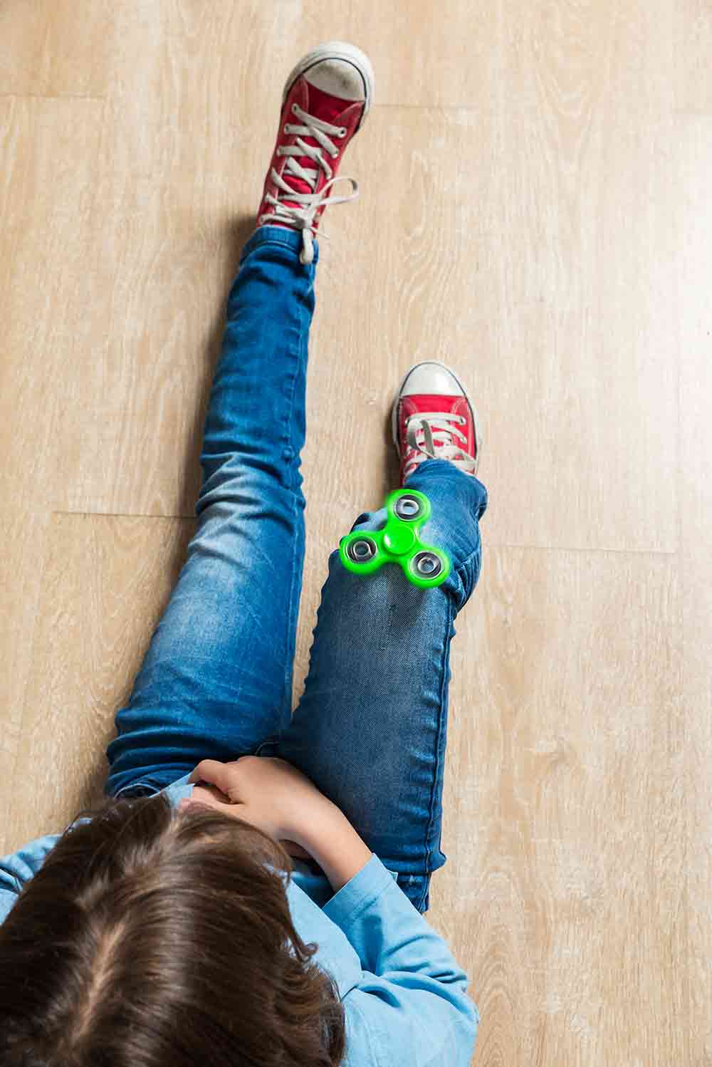 4 Benefits of Fidgeting & Why You May Not Need a Fidget Spinner ...